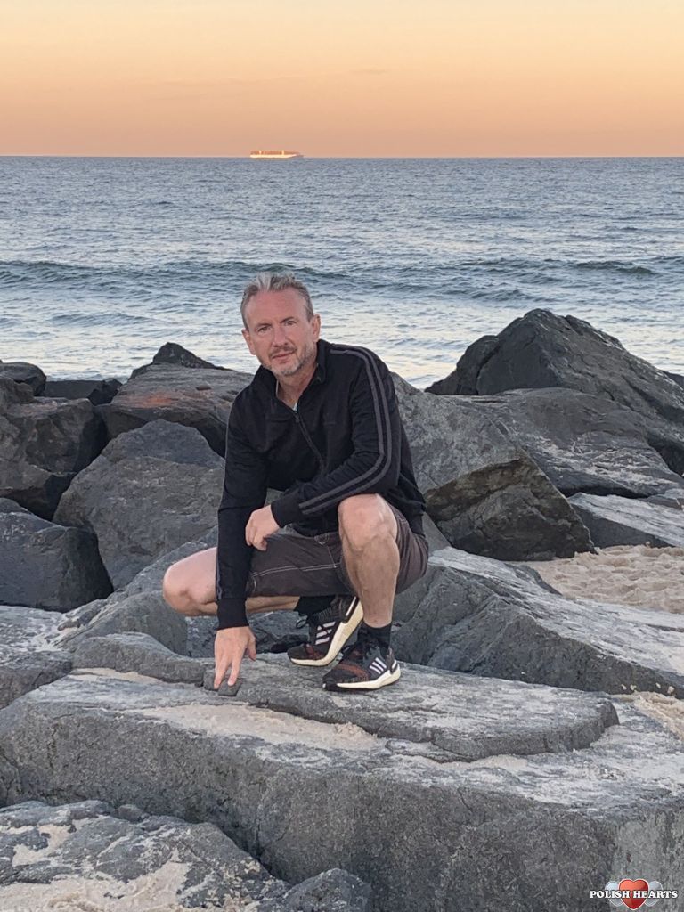 Handsome Polish man: user: konop123, 53 years old