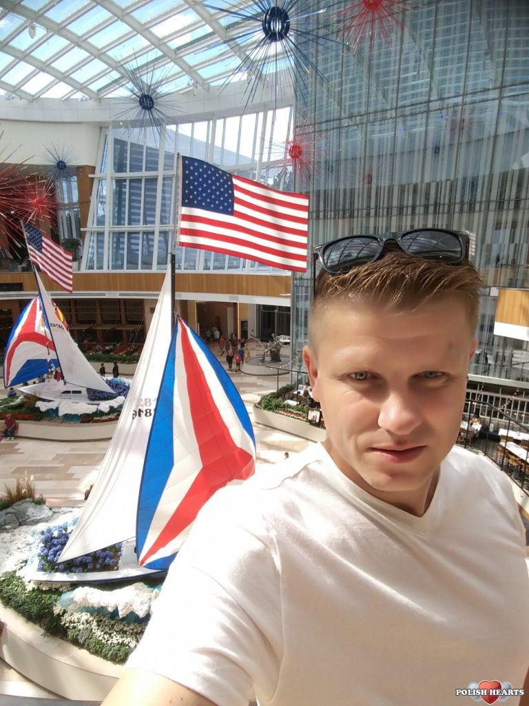 Serwis Randkowy: Strona użytkownika: Rafaelloo007, wiek: 39