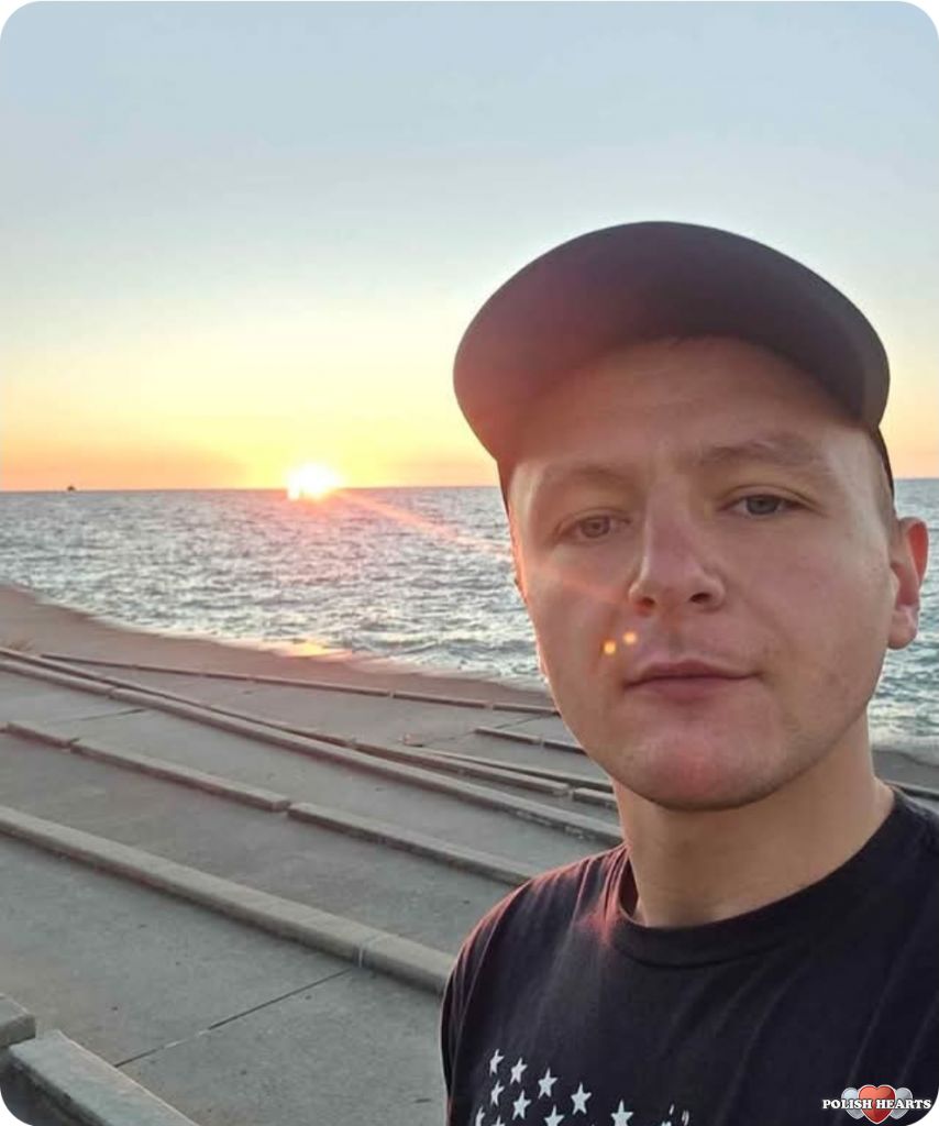 Handsome Polish man: user: Adi936, 32 years old